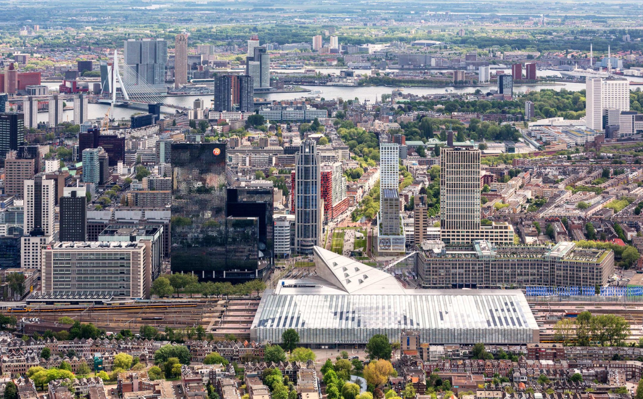 Location - The Modernist - Rotterdam Central District